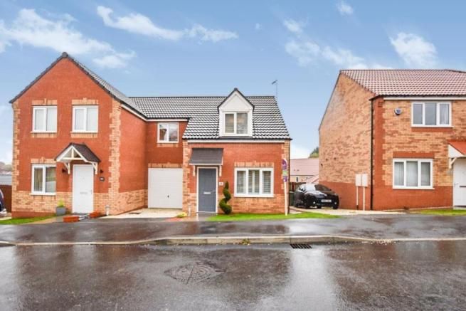 3 bed semi-detached house to rent in Kingsley Court, Kilton, Worksop ...