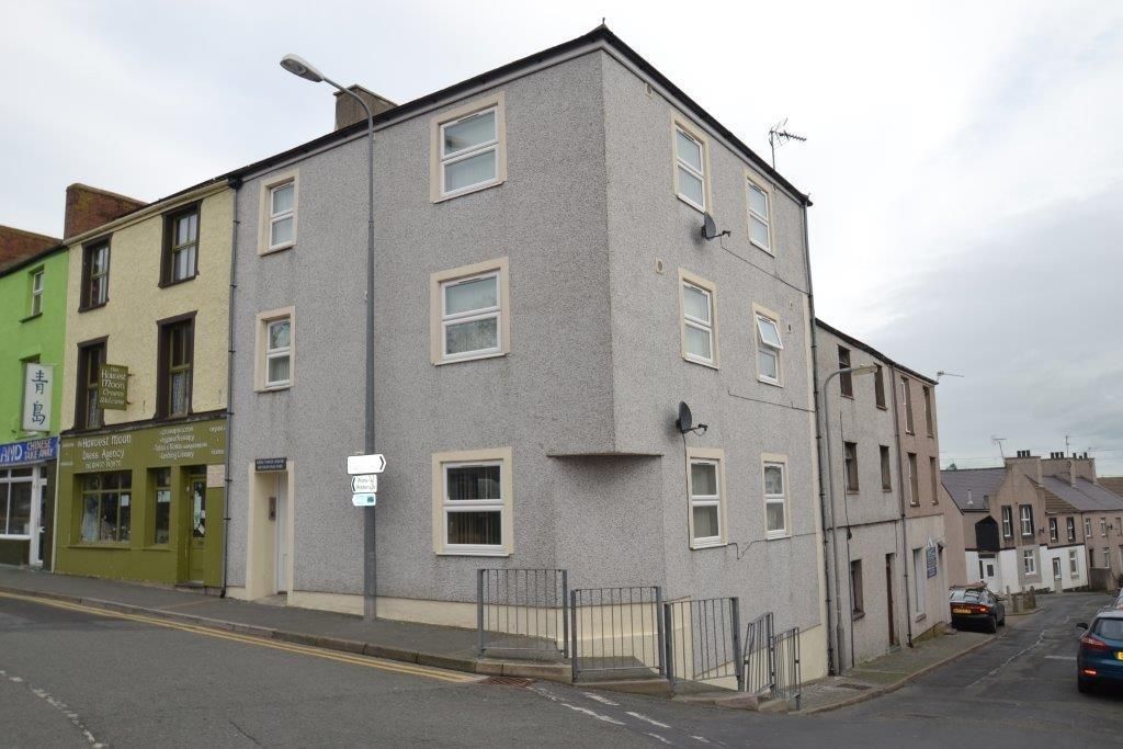 5 bed end terrace house for sale in Newry Street, Holyhead LL65, £ ...