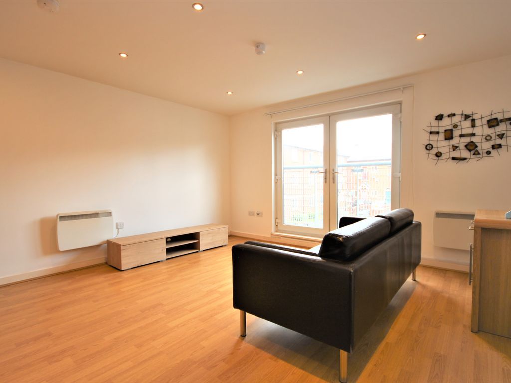 2 bed flat to rent in The Pulse, Manchester Street, Manchester, Greater ...