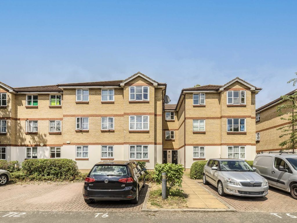 New home, 2 bed flat for sale in Draymans Way, Isleworth TW7, £345,000 ...