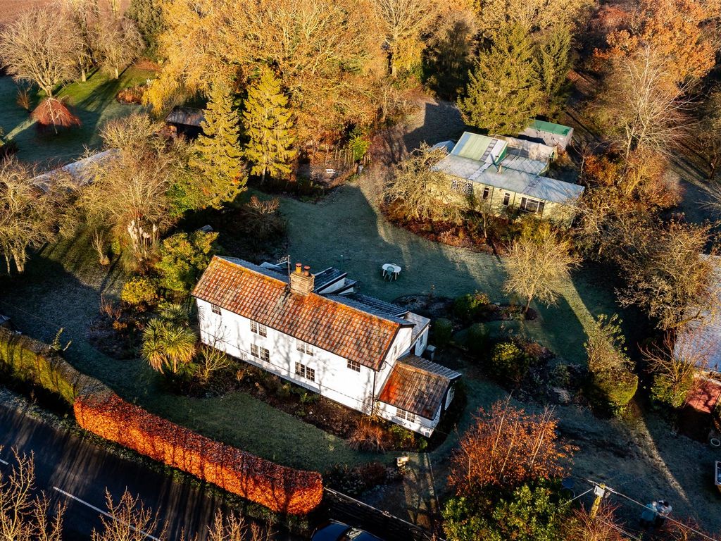 3 bed cottage for sale in Walsham Road, Finningham, Stowmarket IP14, £ ...