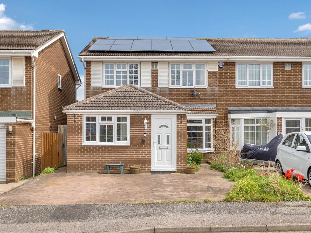 3 Bed Semi Detached House For Sale In Cherry Orchard Ditton Aylesford