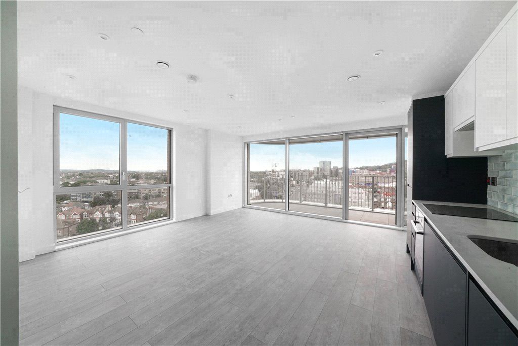 New home, 3 bed flat for sale in Dominion Apartments, Station Road ...