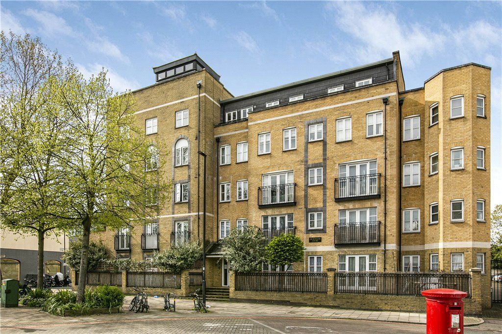 1 bed flat for sale in Stockwell Green, London SW9 - Zoopla