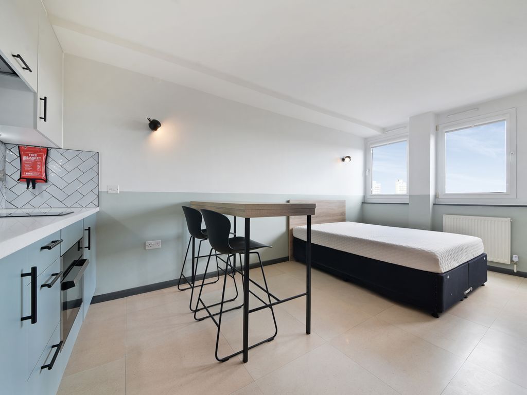 Studio to rent in UNCLE Stockwell, Courland Grove SW8, £1,400 pcm - Zoopla