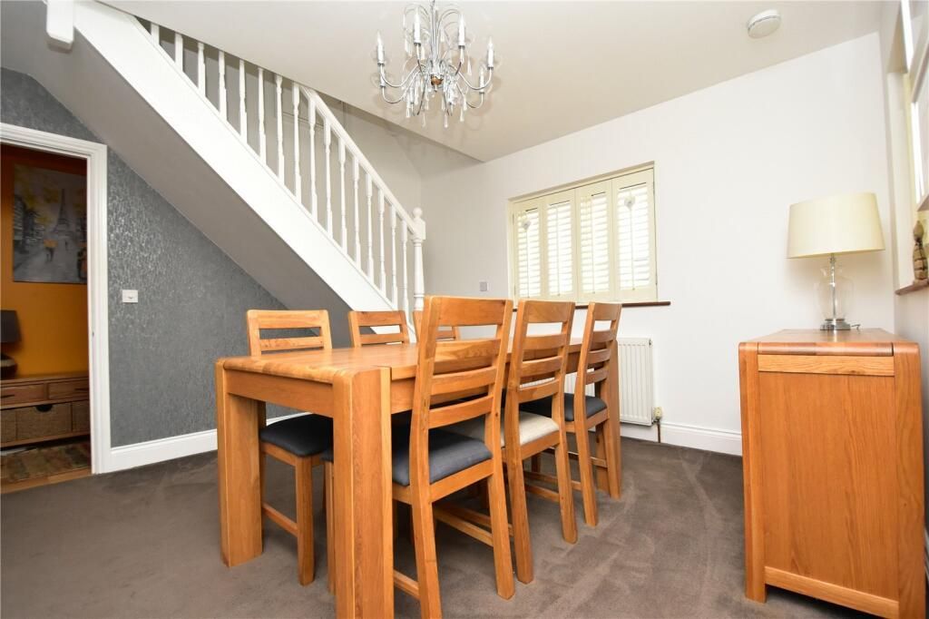 4 bed semi-detached house to rent in Havelock Road, Dartford DA1, £2,200 pcm - Zoopla