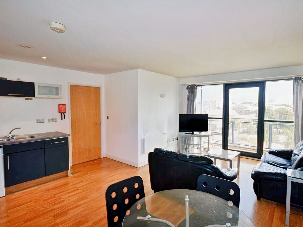 2 bed flat to rent in West One, Fitzwilliam Street, Sheffield S1 - Zoopla