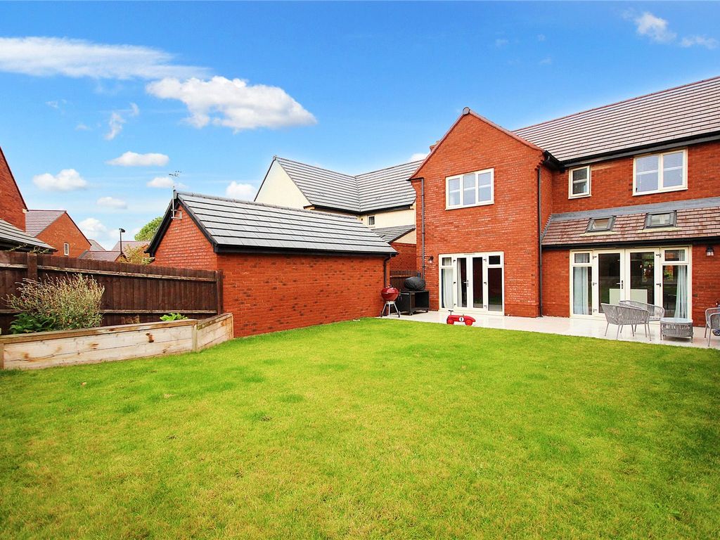 4 bed detached house for sale in Bluebell Road, Walton Cardiff ...