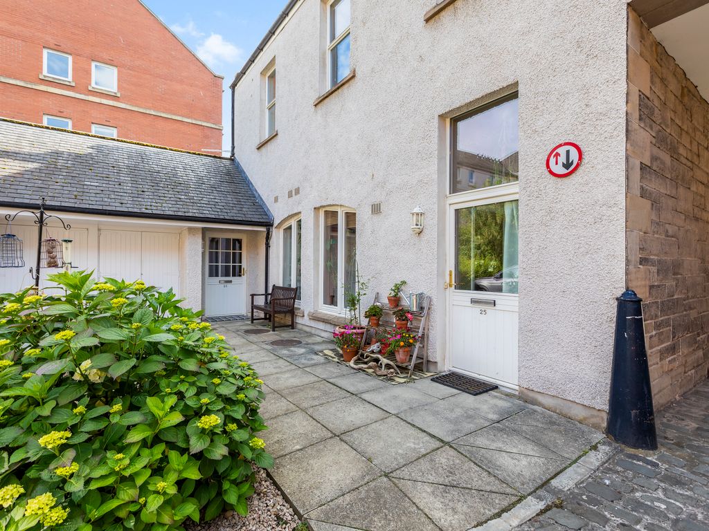 3 bed terraced house for sale in Elbe Street, Edinburgh EH6, £375,000 ...