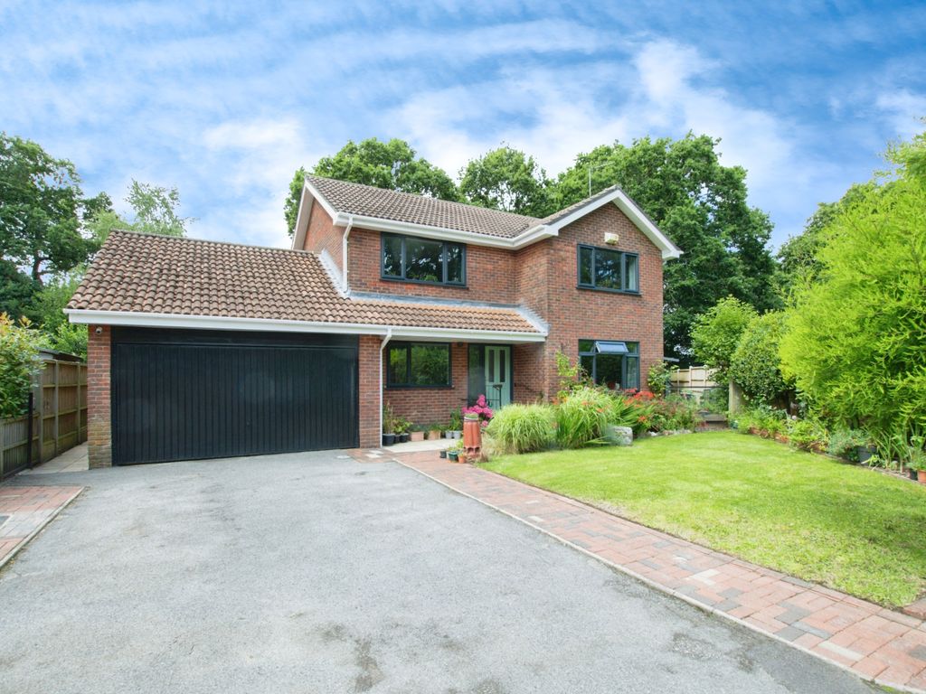 4 bed detached house for sale in Eleanor Drive, Bournemouth BH11, £ ...