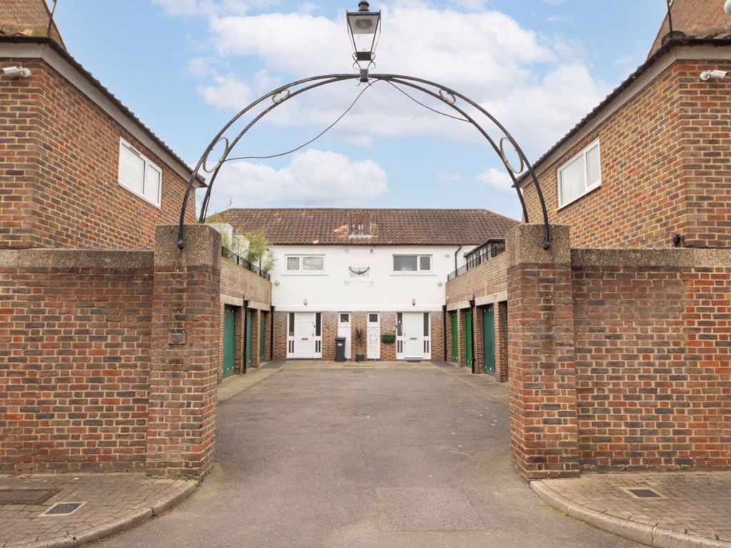 3 bed property to rent in Chiswick Staithe, Hartington Road, London W4 ...