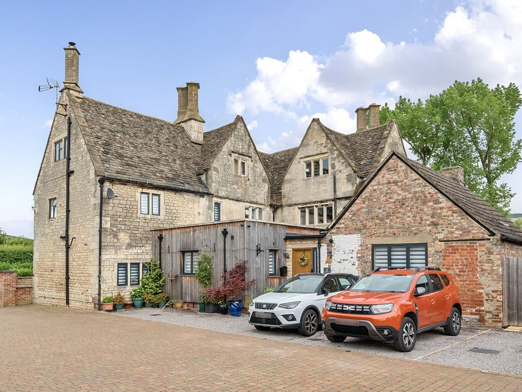 4 bed semi-detached house for sale in Standish, Stonehouse GL10, £ ...