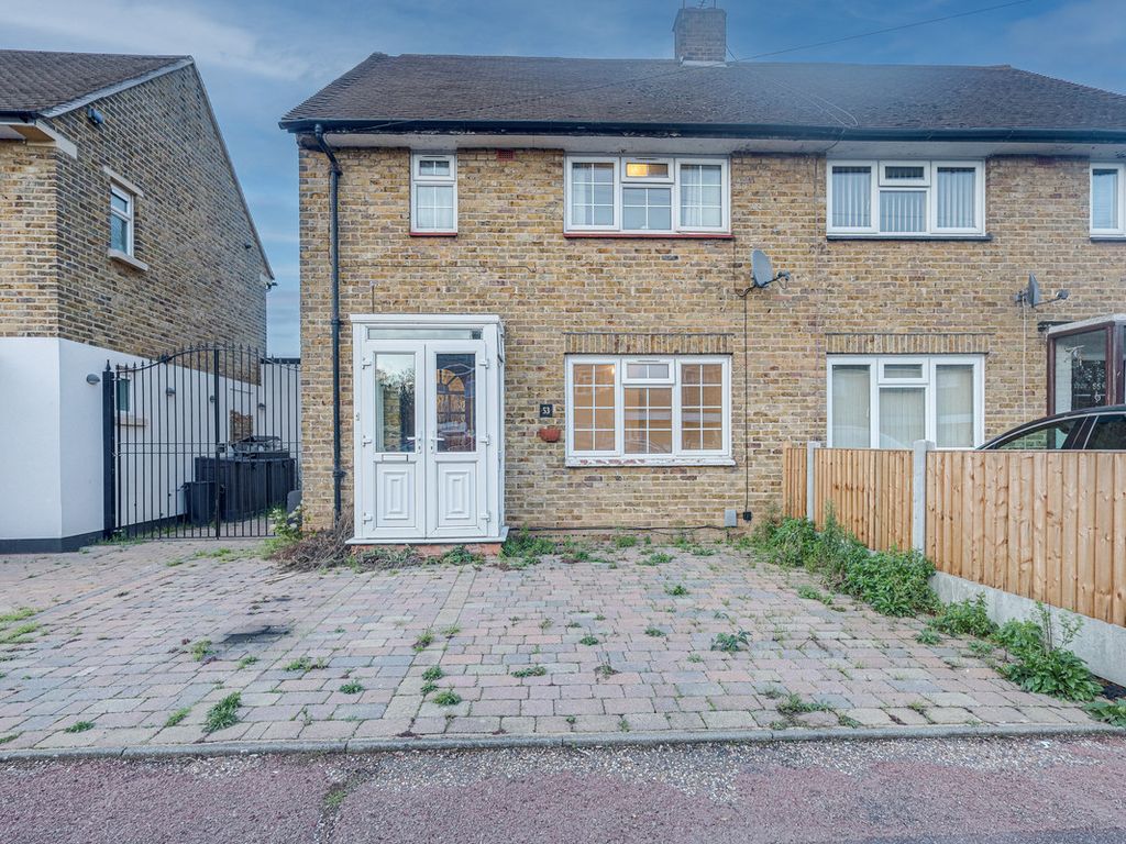 2 Bed Semi Detached House For Sale In Hornby Avenue Westcliff On Sea