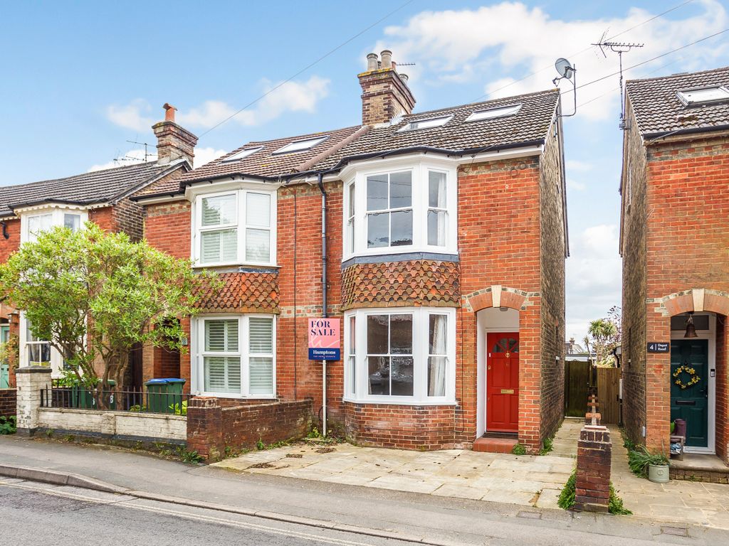 4 bed detached house for sale in Depot Road, Horsham RH13, £485,000 ...