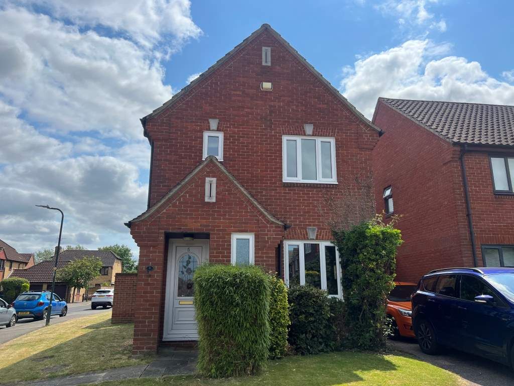 3 bed detached house for sale in Scholey Close, Halling, Rochester ME2 ...