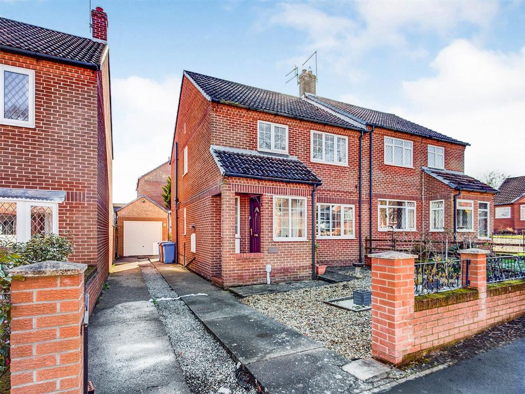 3 bed semi-detached house for sale in Princess Way, Beverley HU17 - Zoopla