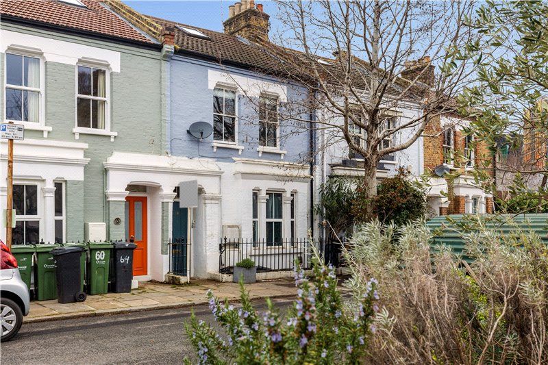 2 bed flat for sale in Crimsworth Road, London SW8 - Zoopla
