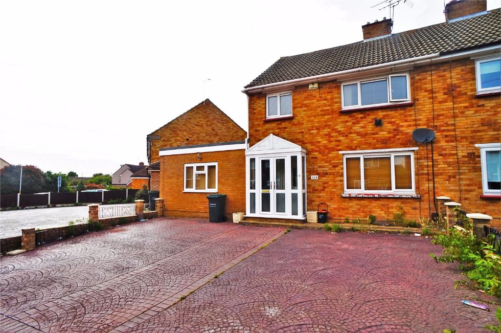 4 Bed Semi Detached House For Sale In Dene Holm Road Northfleet
