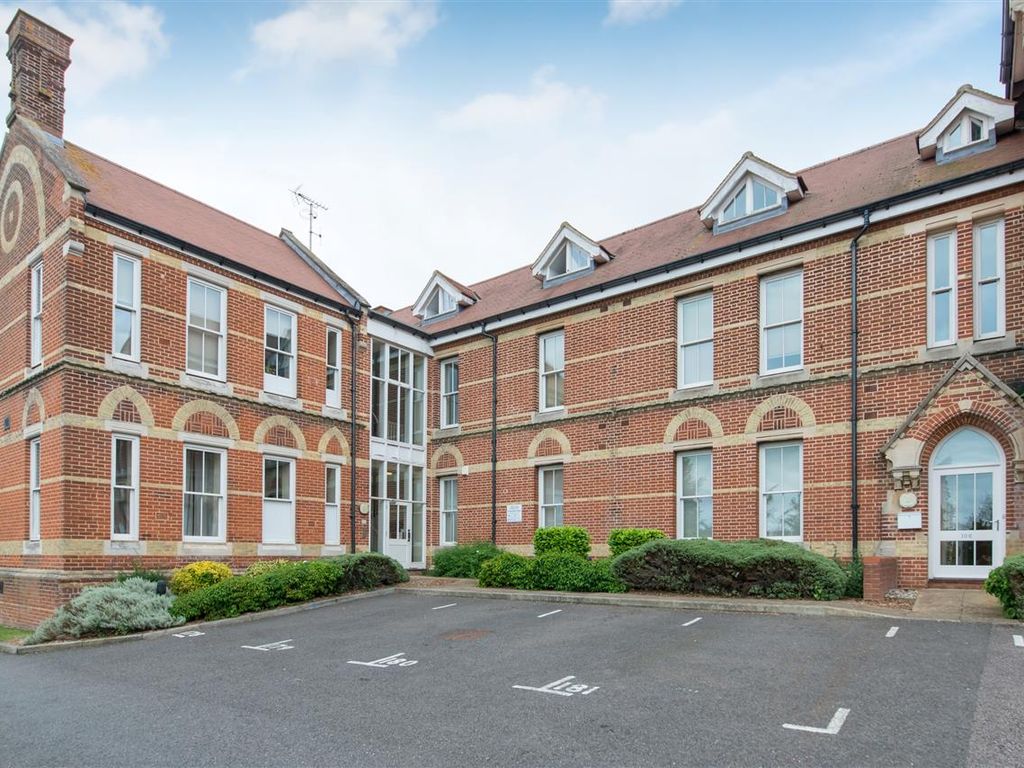 2 bed flat for sale in George Roche Road, Canterbury CT1 - Zoopla
