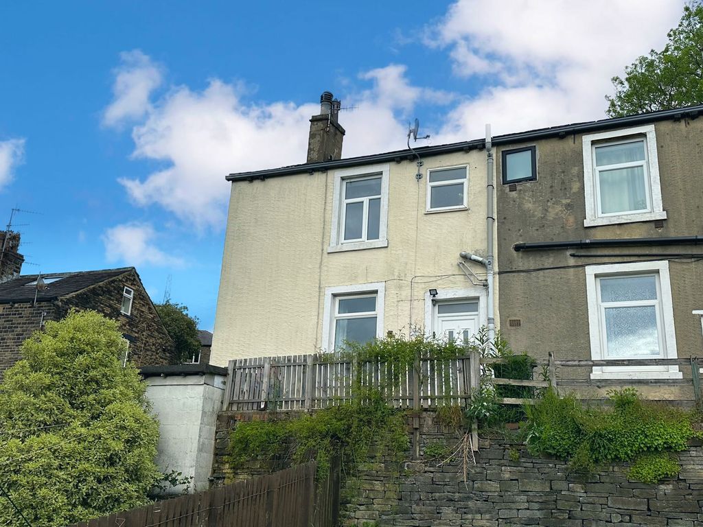 2 bed terraced house for sale in Upper Range, Halifax HX3, £120,000 ...