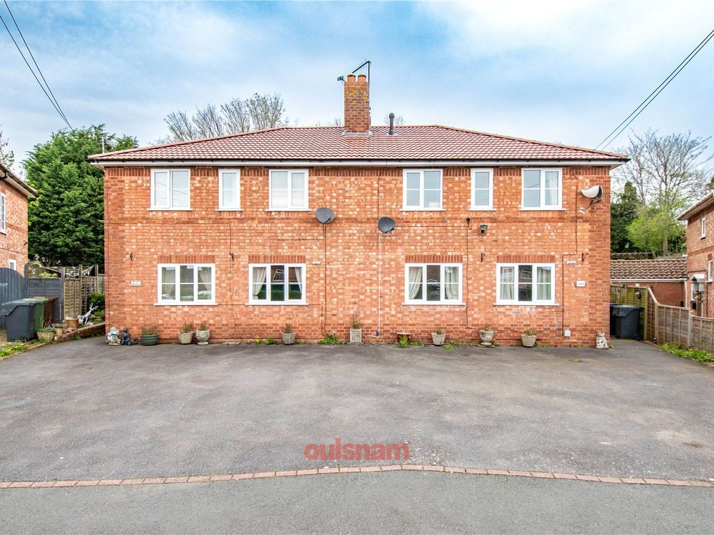 7 Bed Detached House For Sale In King George Close Bromsgrove