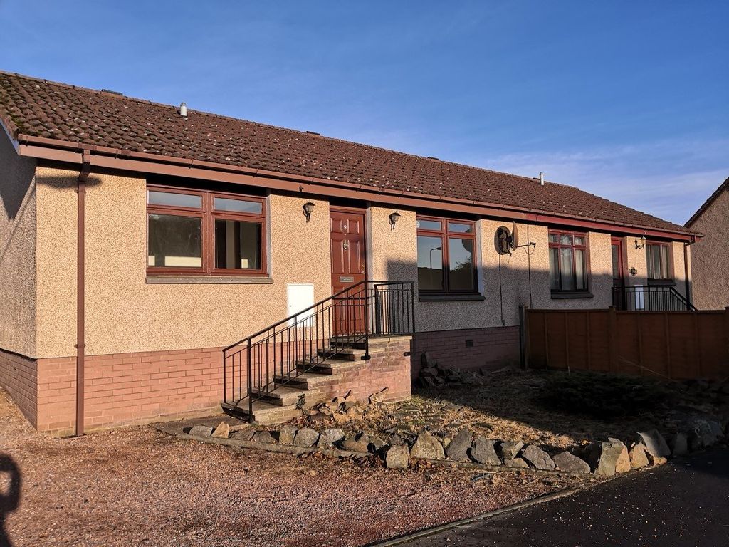 2 bed semi-detached bungalow to rent in The Croft, Leuchars, St ...