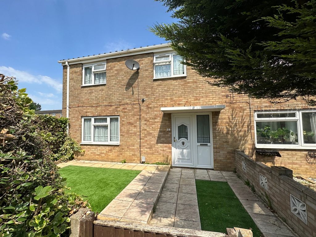 3 bed end terrace house for sale in Durham Road, Stevenage SG1, £ ...
