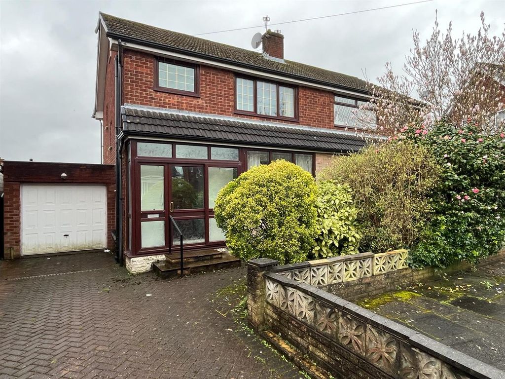 3 bed semi-detached house for sale in Arden Close, Ashton-Under-Lyne ...