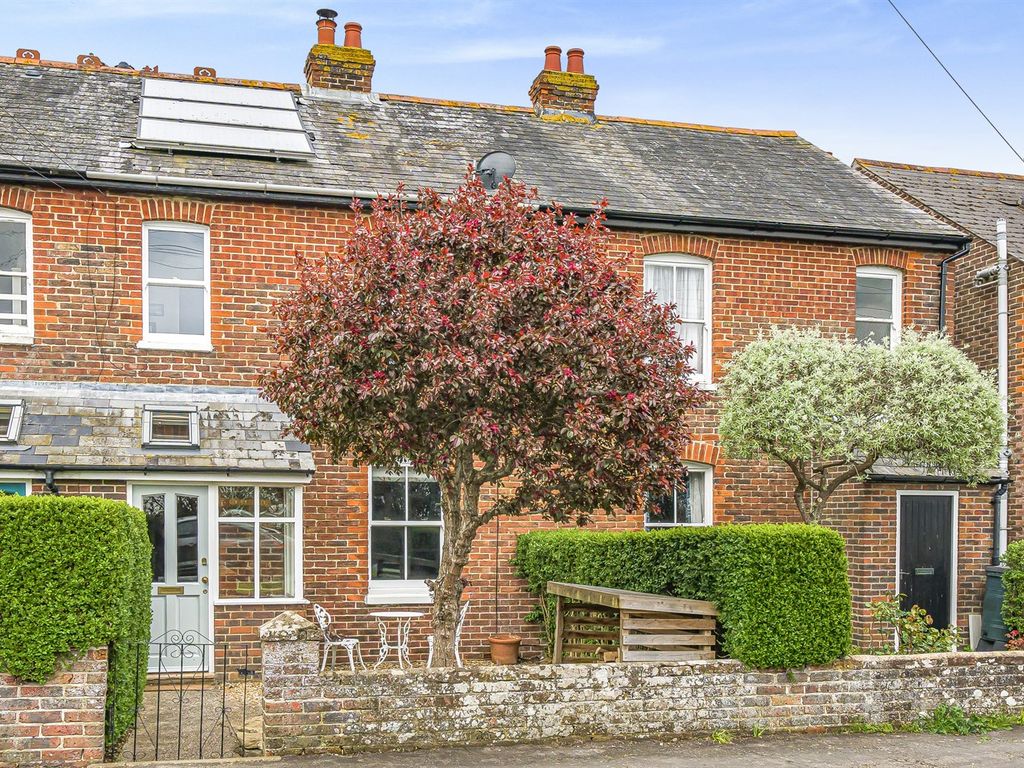 2 Bed Terraced House For Sale In 32 Thorney Road Emsworth Hampshire