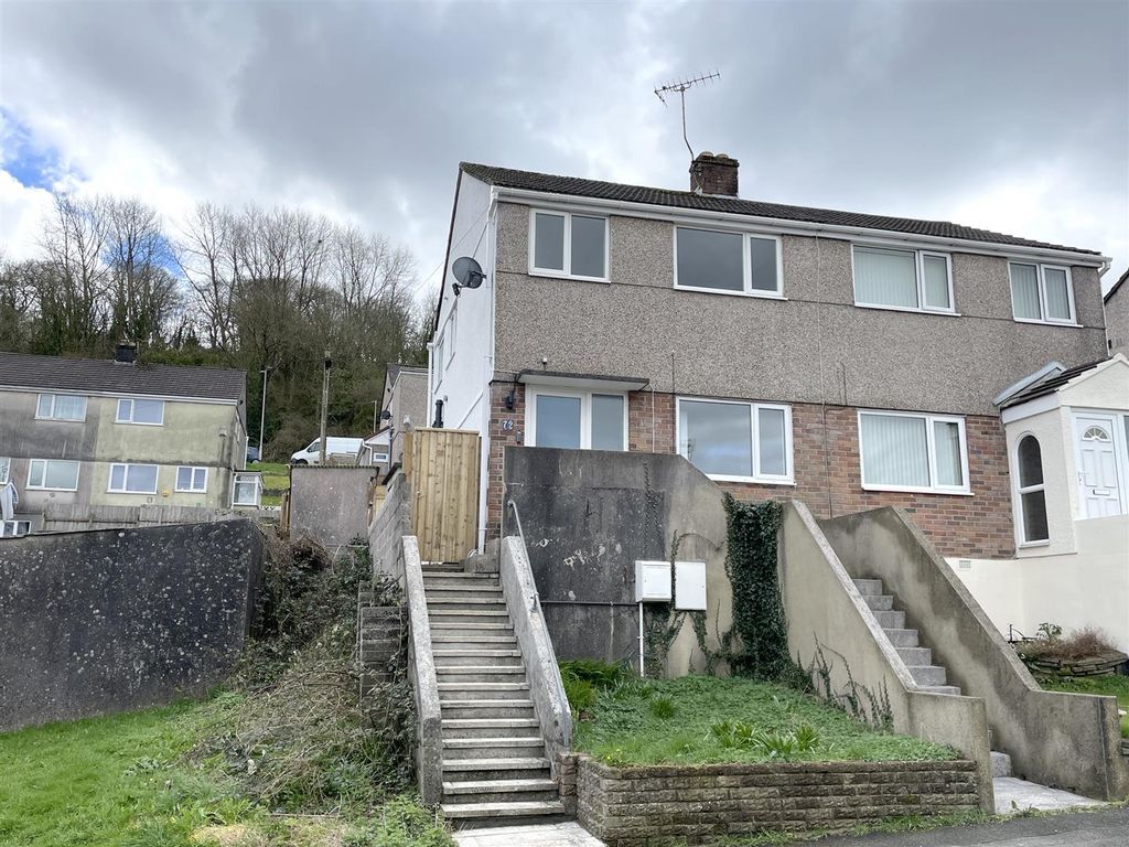 3 Bed Semi Detached House For Sale In Donnington Drive Higher Compton