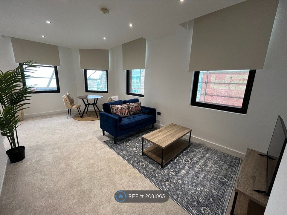 1 bed flat to rent in New Briggate, Leeds LS2, £1,255 pcm - Zoopla