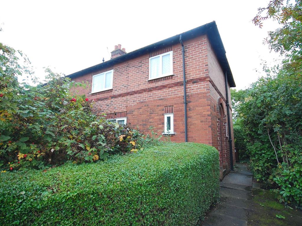 3 bed semi-detached house for sale in Oak Avenue, Garforth, Leeds LS25 ...
