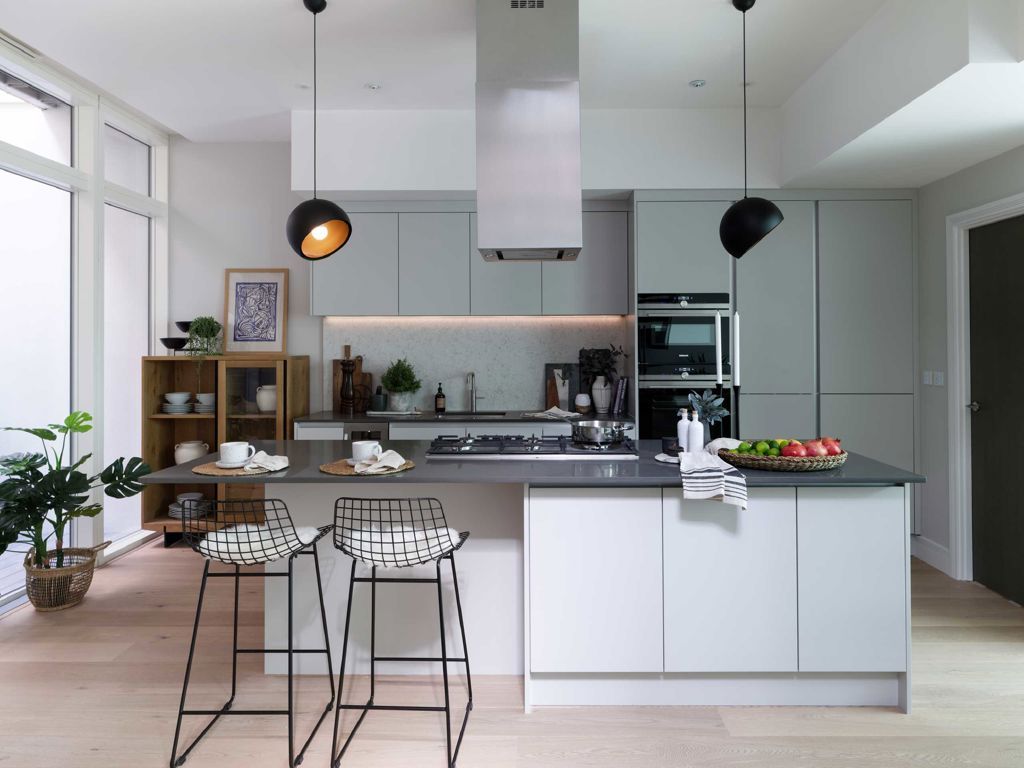 New home, 3 bed property for sale in Stormont Road, London SW11, £ ...