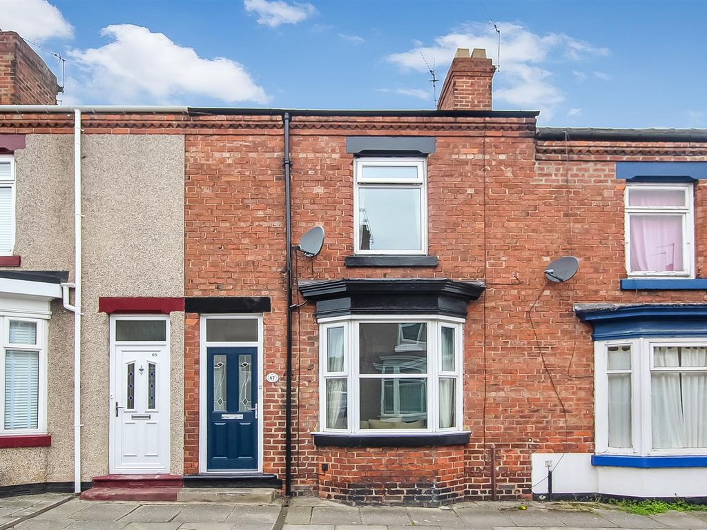 2 bed terraced house for sale in Bartlett Street, Darlington DL3, £100,000 - Zoopla