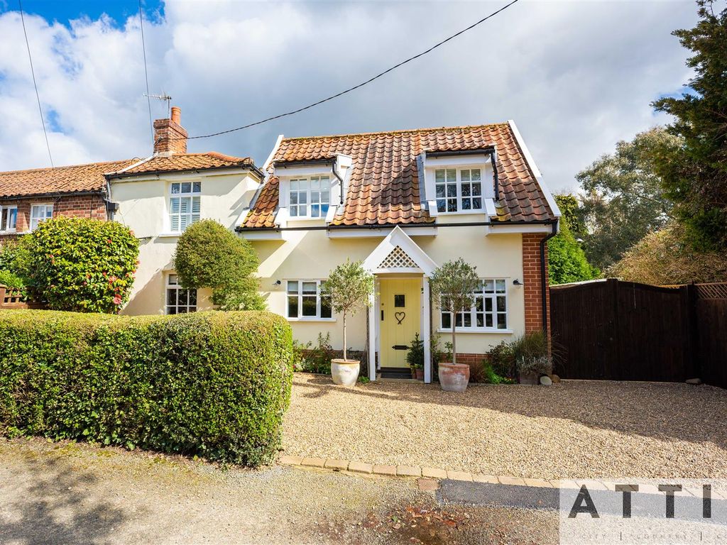 4 bed end terrace house for sale in Coles Hill, Wenhaston, Halesworth ...