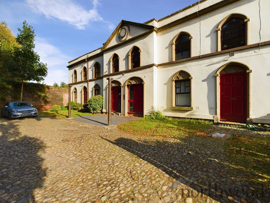2 bed flat to rent in Thingwall Lane, Liverpool L14, £1,100 pcm - Zoopla