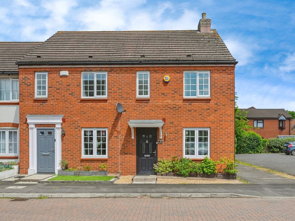 3 bed semi-detached house for sale in Rogerson Road, Fradley, Lichfield ...