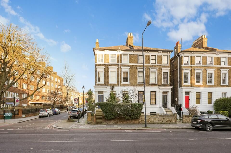 1 bed flat for sale in Stockwell Road, London SW9 - Zoopla