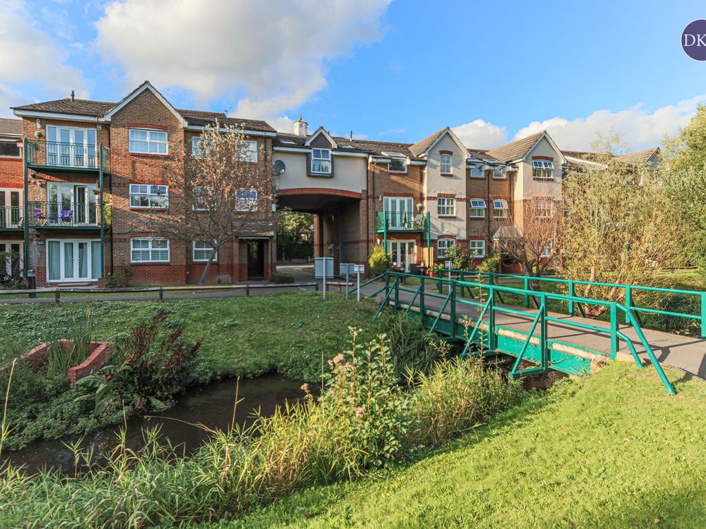 2 bed flat for sale in Uxbridge Road, Rickmansworth WD3 - Zoopla