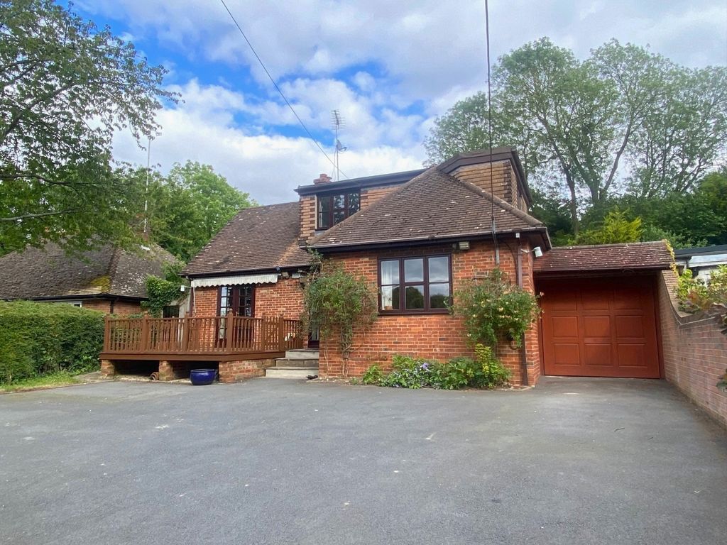 4 bed detached house for sale in Norsted Lane, Pratts Bottom BR6, £ ...