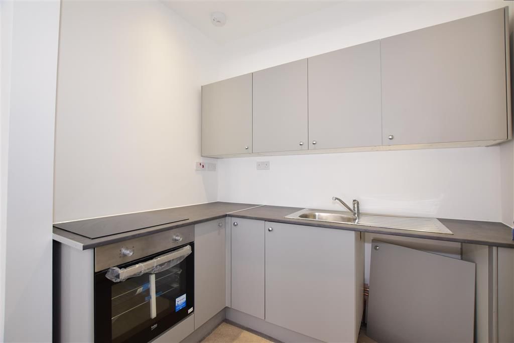 1 bed flat for sale in Albert Road, Ramsgate, Kent CT11 - Zoopla