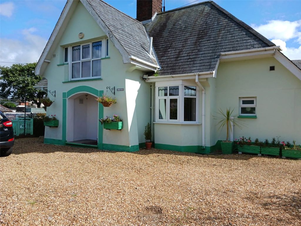 3 bed detached house for sale in Minffordd Road, Penrhyndeudraeth ...