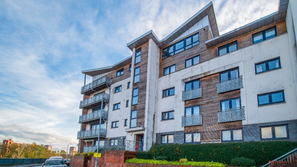 2 bed flat for sale in Springburn Road, Springburn, Glasgow G21 - Zoopla