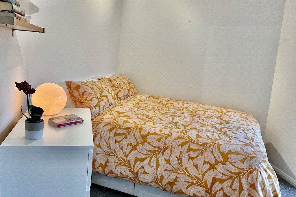 Room to rent in Bywater Place, London SE16, £850 pcm - Zoopla