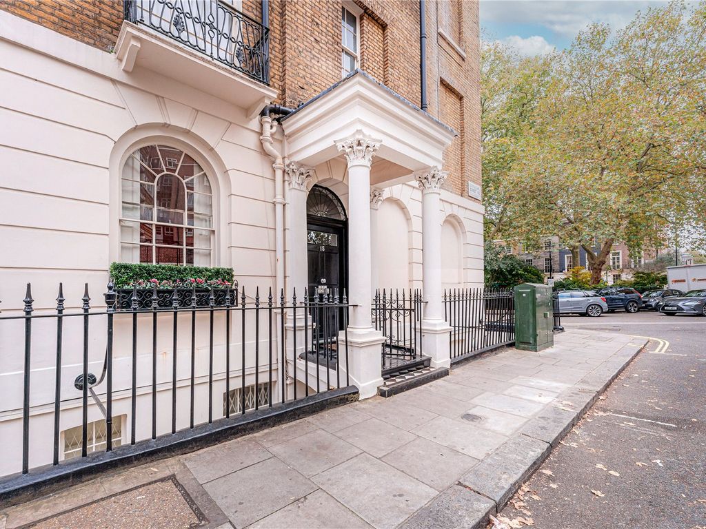 3 bed flat for sale in Connaught Square, London W2 - Zoopla