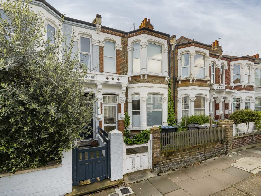 2 bed flat for sale in Mortimer Road, London NW10 - Zoopla