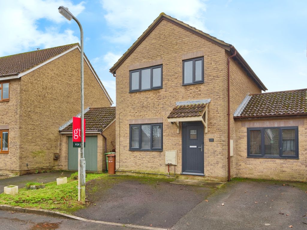 3 bed link-detached house for sale in Bishop Crescent, Shepton Mallet ...