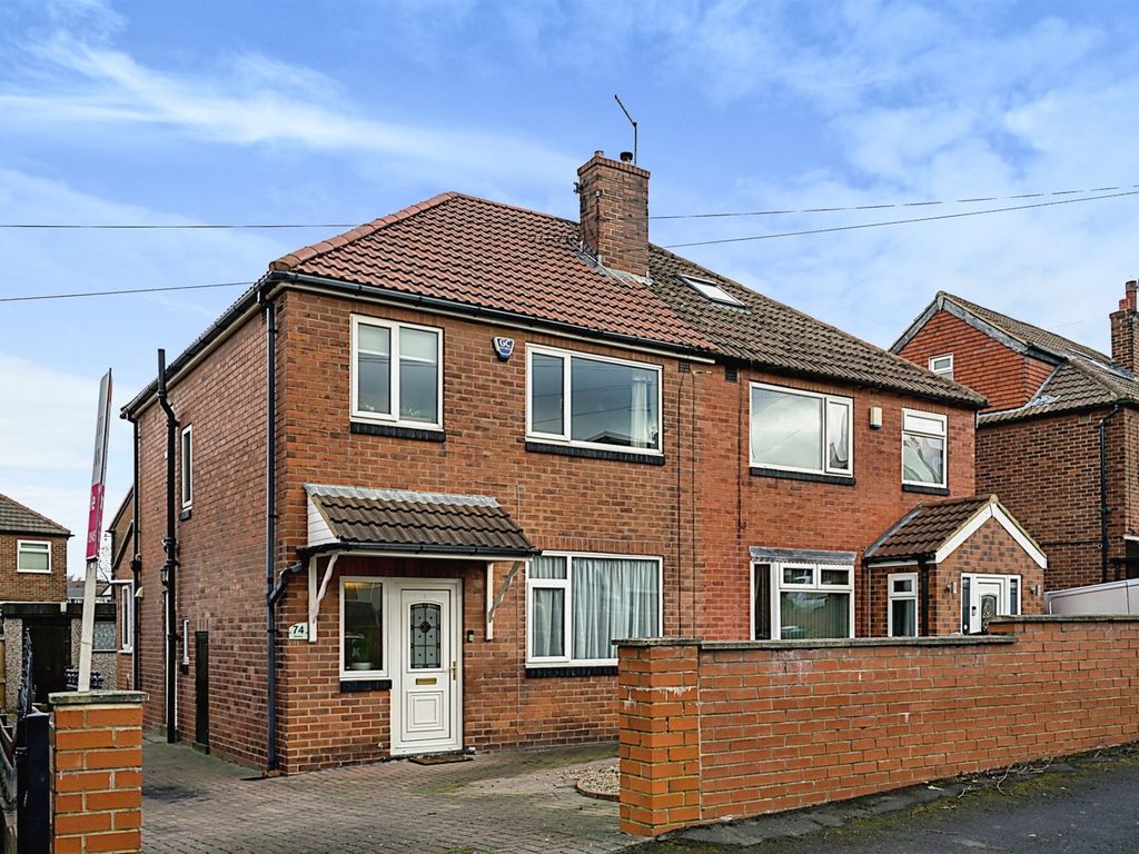 3 bed semi-detached house for sale in Sandway, Leeds LS15 - Zoopla