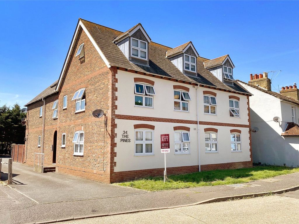 1 bed flat to rent in Sussex Street, Wick, Littlehampton BN17, £850 pcm ...