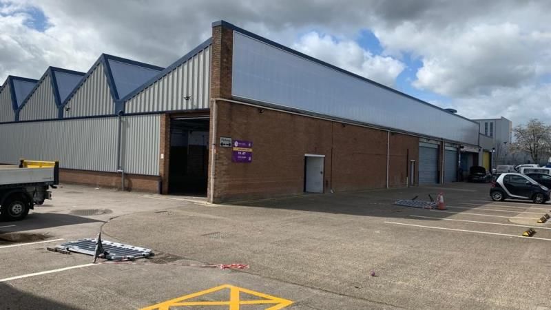 Industrial to let in Unit 4B, Unit 4B And 4c, Luckyn Lane, Basildon ...